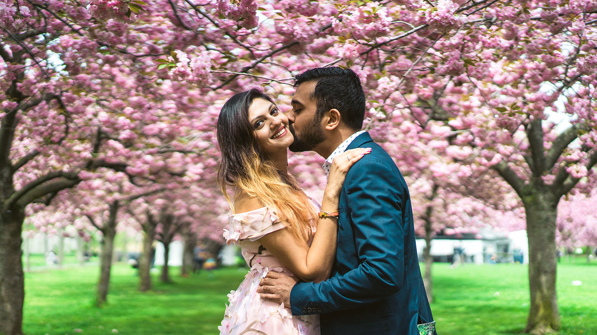 Top 5 Spring Elopement Ideas in New York - Dare to Dream